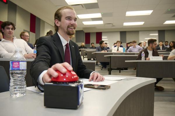 Entrepreneurship Pitch Competition | Asper School of Business ...