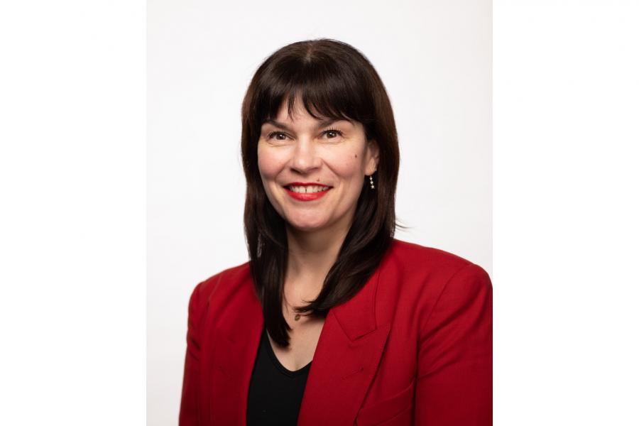 Contact admissions and recruitment | Explore UM | University of Manitoba