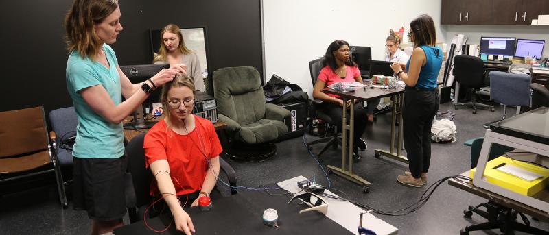 Perceptual Motor Integration Lab | Faculty of Kinesiology and ...